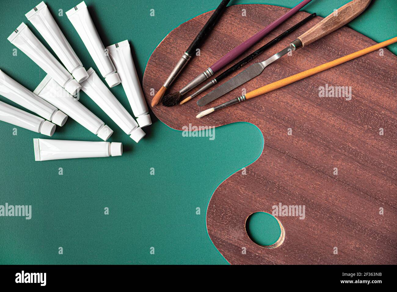 Acrylic paintings hi-res stock photography and images - Alamy