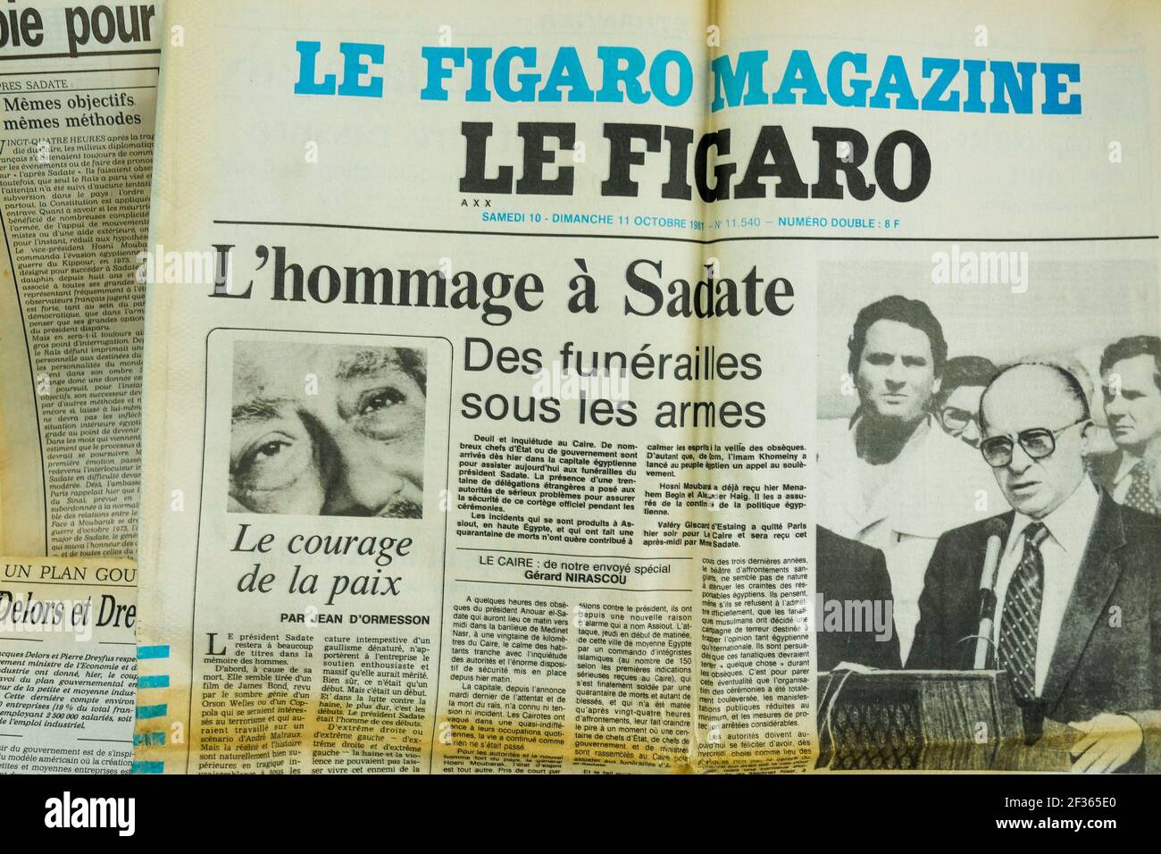 Frontpage newspaper hi-res stock photography and images - Alamy