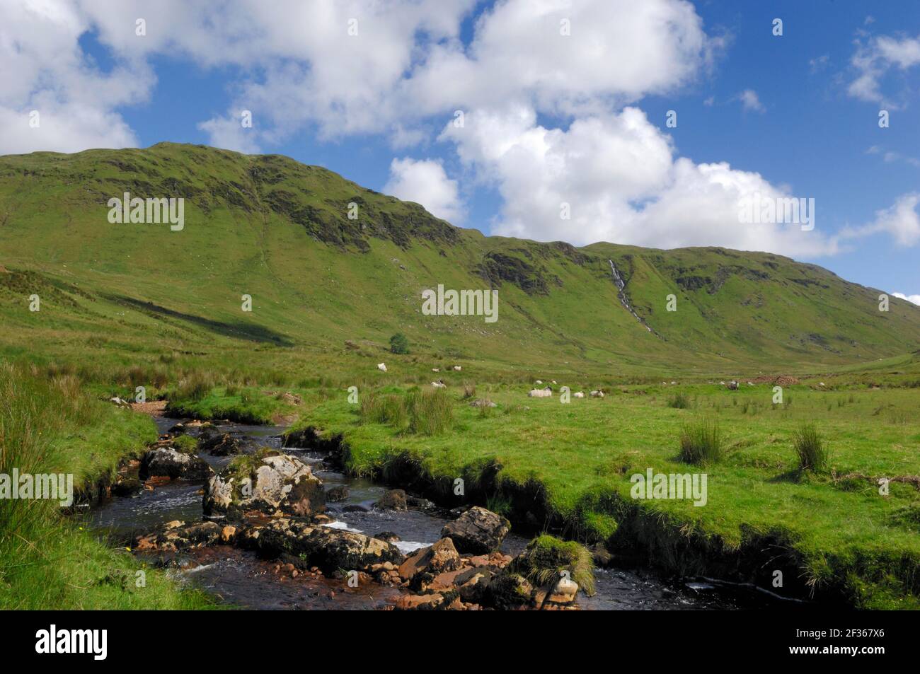 SRUELL RIVER Bule Stack Mountains, County Donegal, Credit:Robert ...