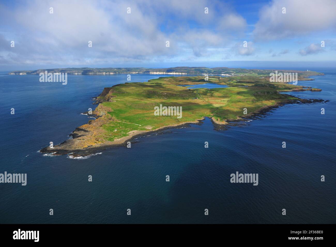 Rathlin island rue point rst 1663 hi-res stock photography and images ...