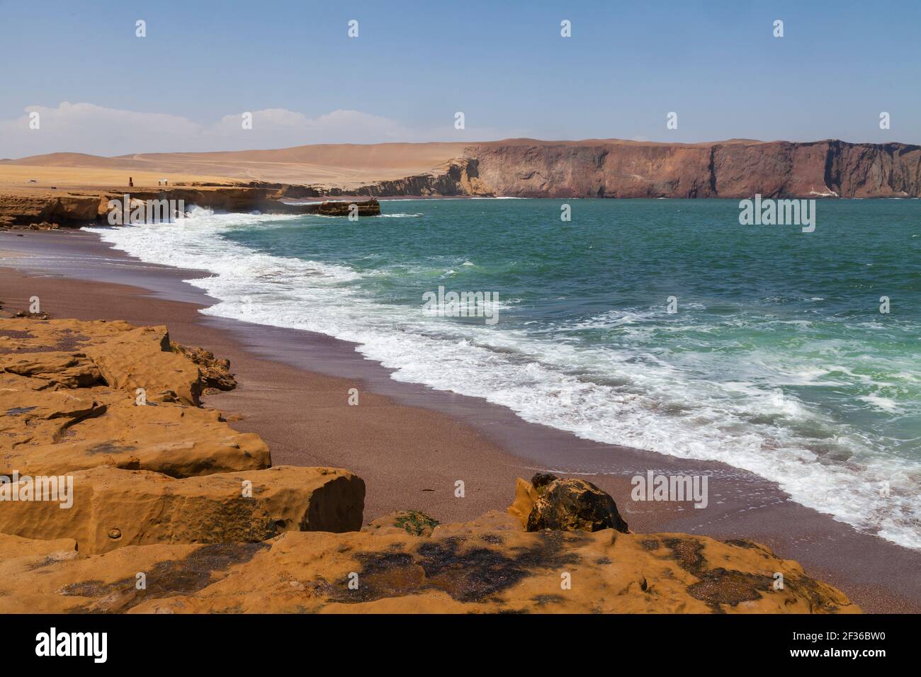 Landscape photography of dunes and cliffs on the coast of the Paracas ...