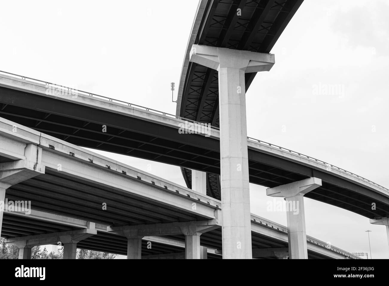 Under crossing Black and White Stock Photos & Images - Alamy