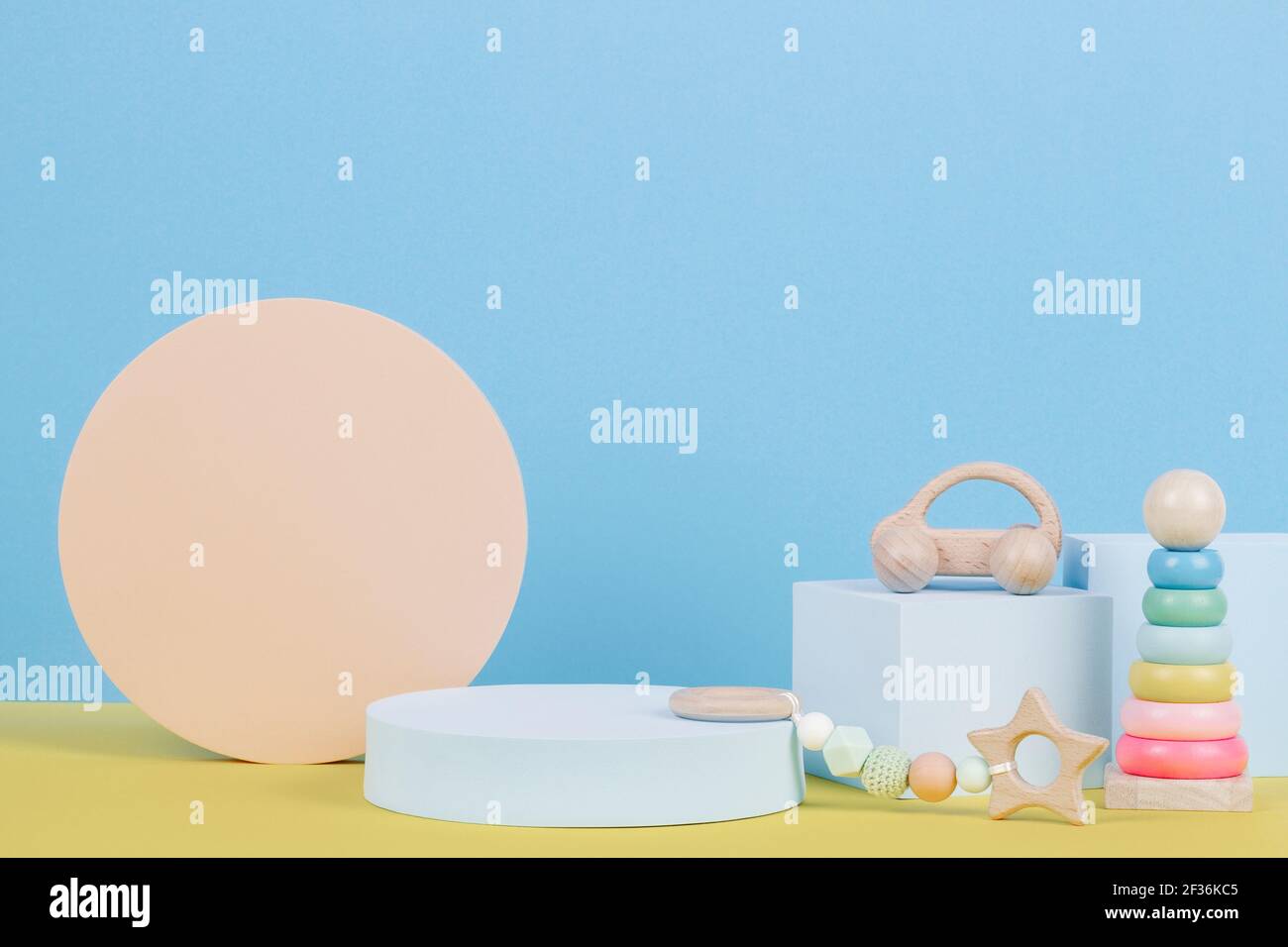 Baby kid toy background. Colorful educational toys and geometric shapes ...