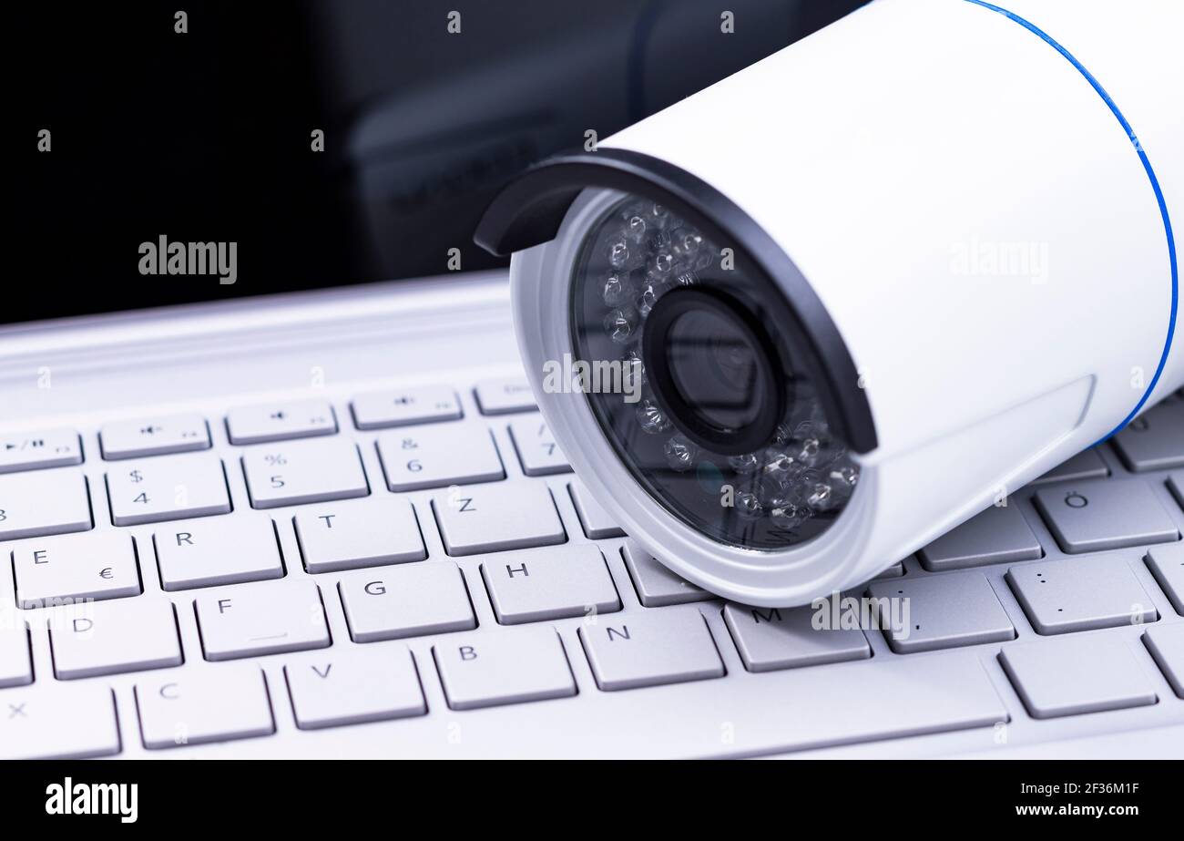The photo shows a surveillance camera on a computer Stock Photo - Alamy