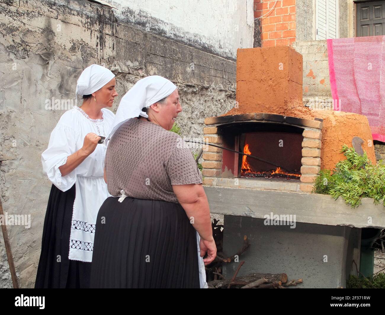 Traditional Sardinian bread working Stock Photo - Alamy