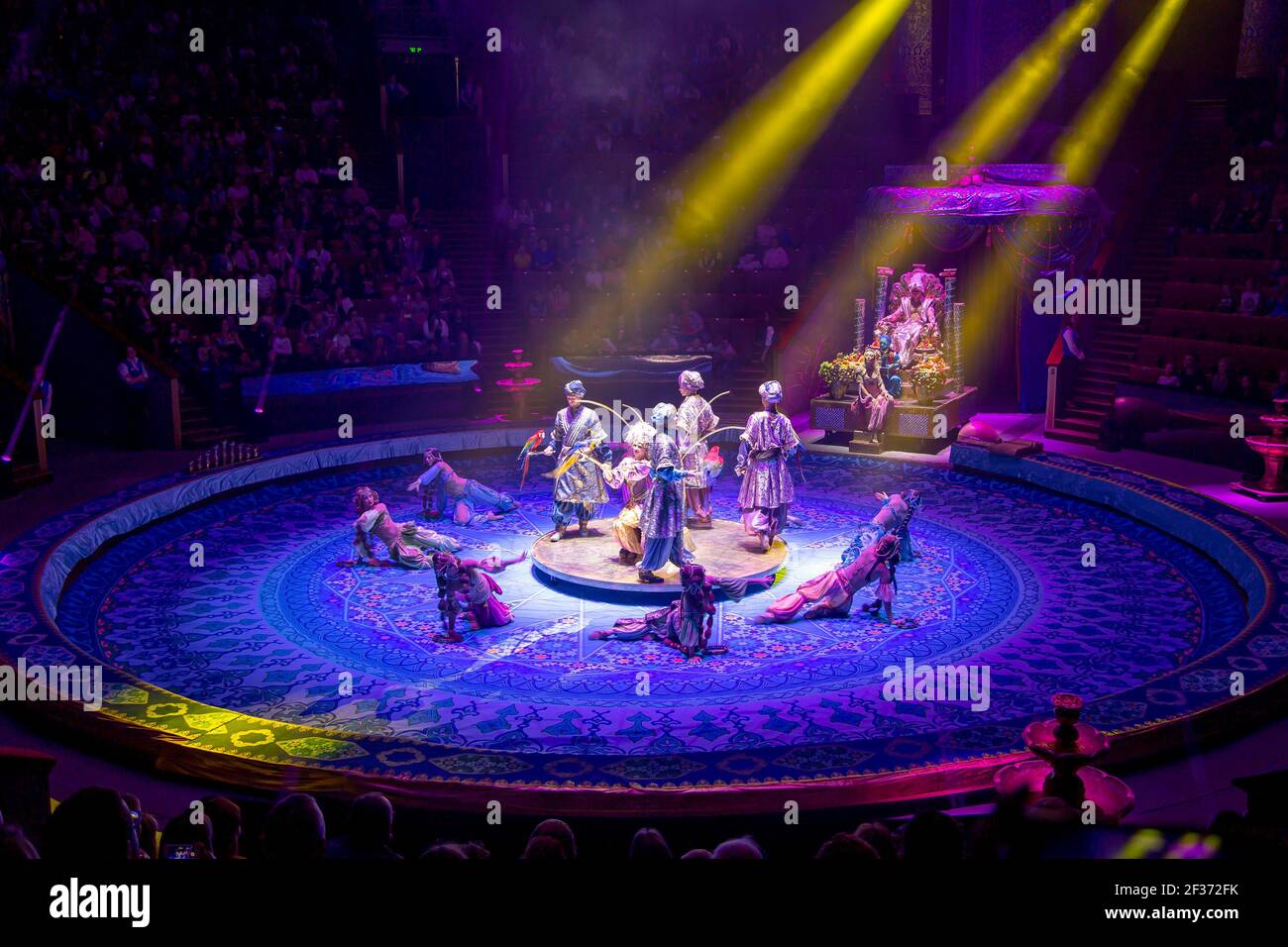 Presentation (Show) in Moscow State Circus (Big Moscow Circus on ...