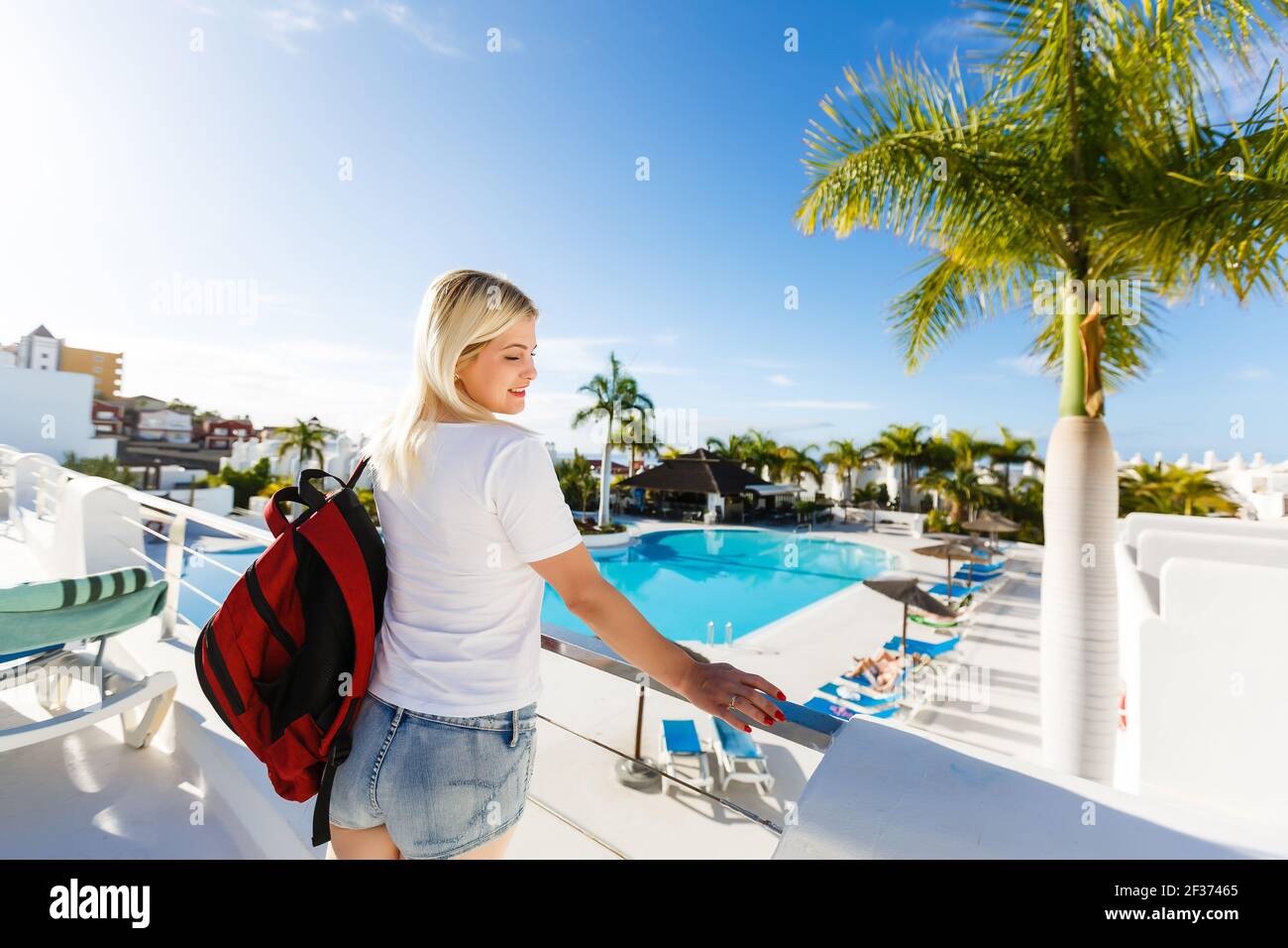 Young tourist woman exploring portugal hi-res stock photography and ...