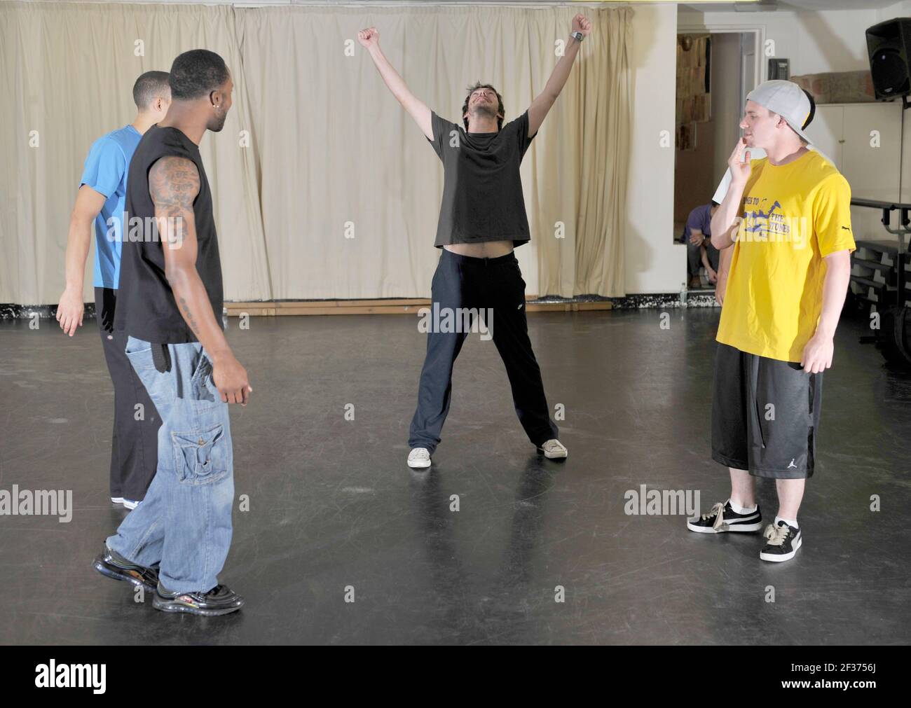 Sharp picture hi-res stock photography and images - Alamy