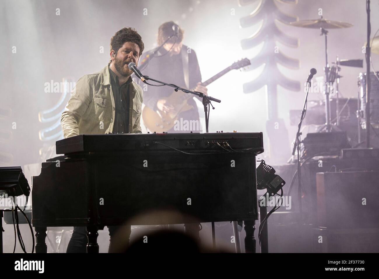 The caverns concert tennessee hi-res stock photography and images - Alamy