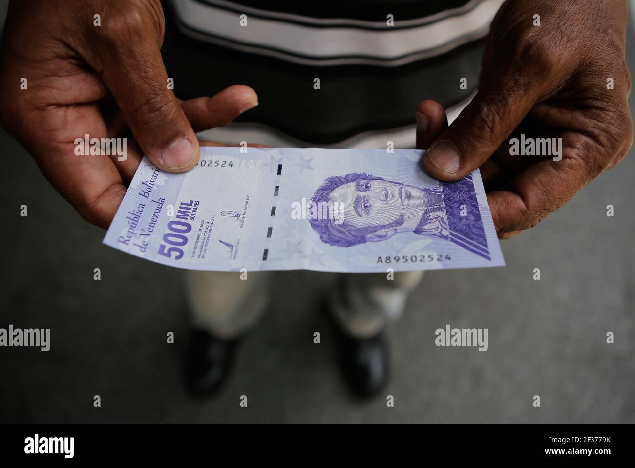 Venezuelan Currency High Resolution Stock Photography and Images - Alamy