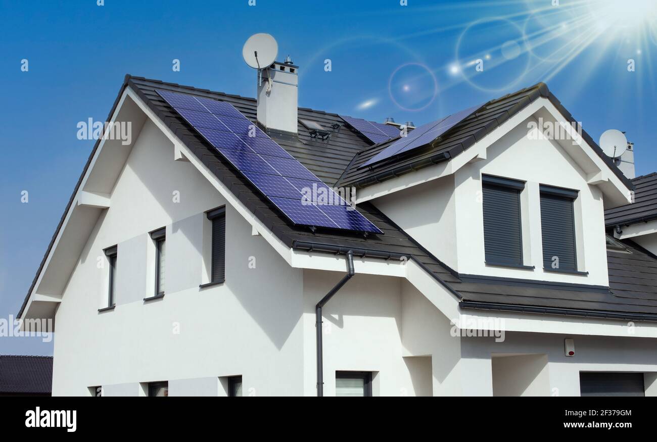 Solar panels roof of a modern house - high resolution Stock Photo - Alamy