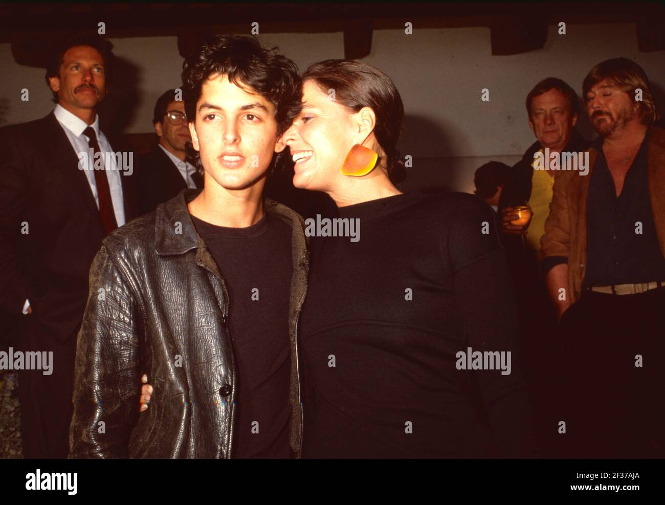 Josh Evans Ali Mcgraw's Son Meet Josh Evans: Ali MacGraw And Robert