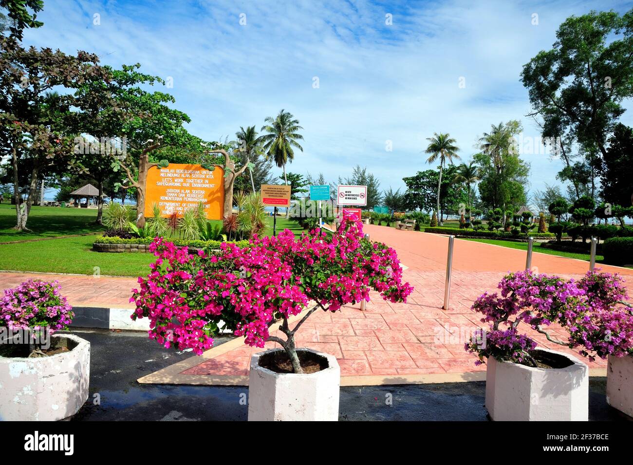 Brunei Beach High Resolution Stock Photography and Images - Alamy