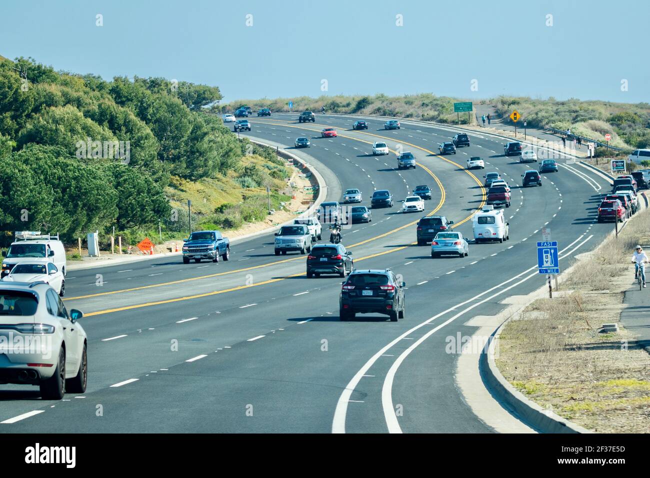 Southern california cars hi-res stock photography and images - Alamy