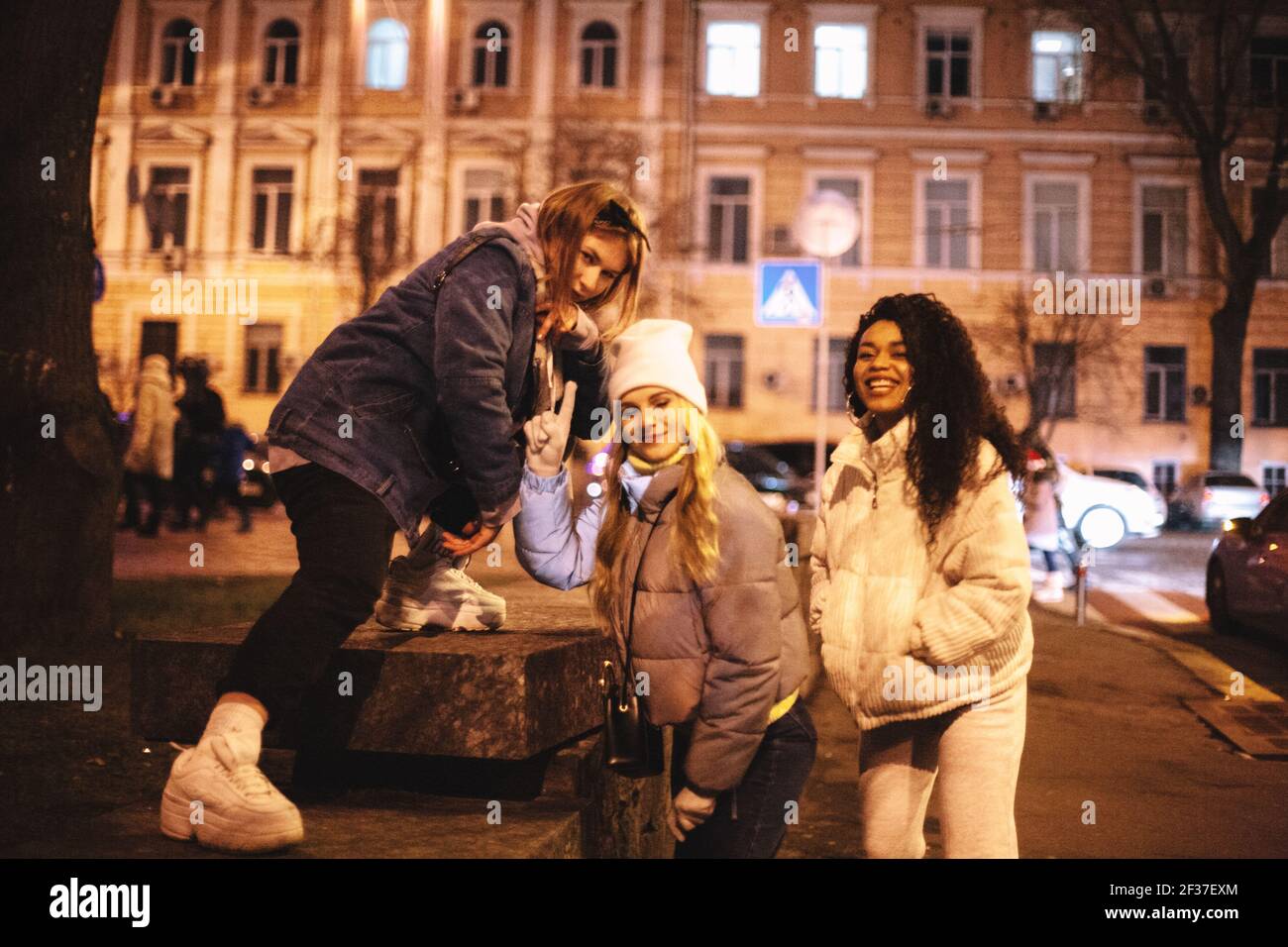 Friends messing around hi-res stock photography and images - Alamy