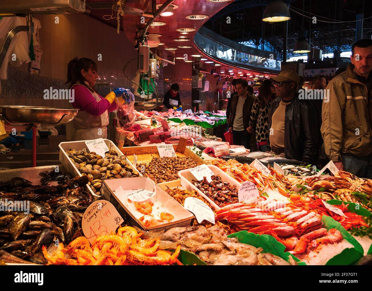 BARCELONA, SPAIN - MARCH 10, 2018: Famous Barcelona food market La ...