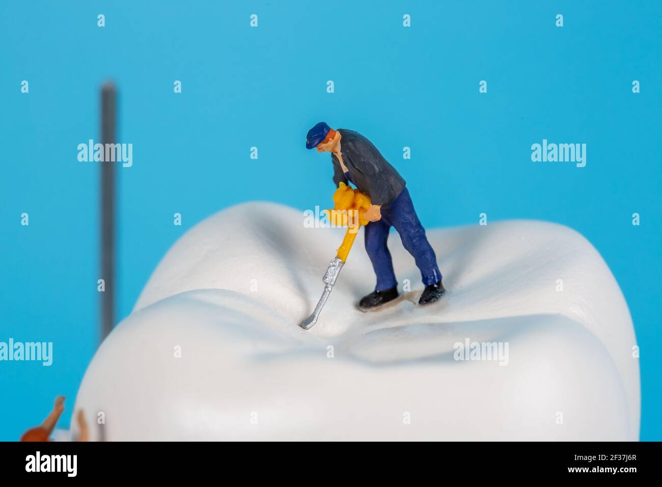 Moscow, Russia - 9th Matra 2021: A model of a human tooth and an art ...