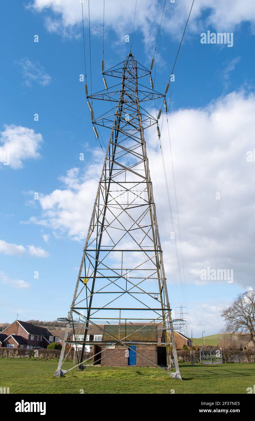 Dangerous electric power wires hi-res stock photography and images - Alamy