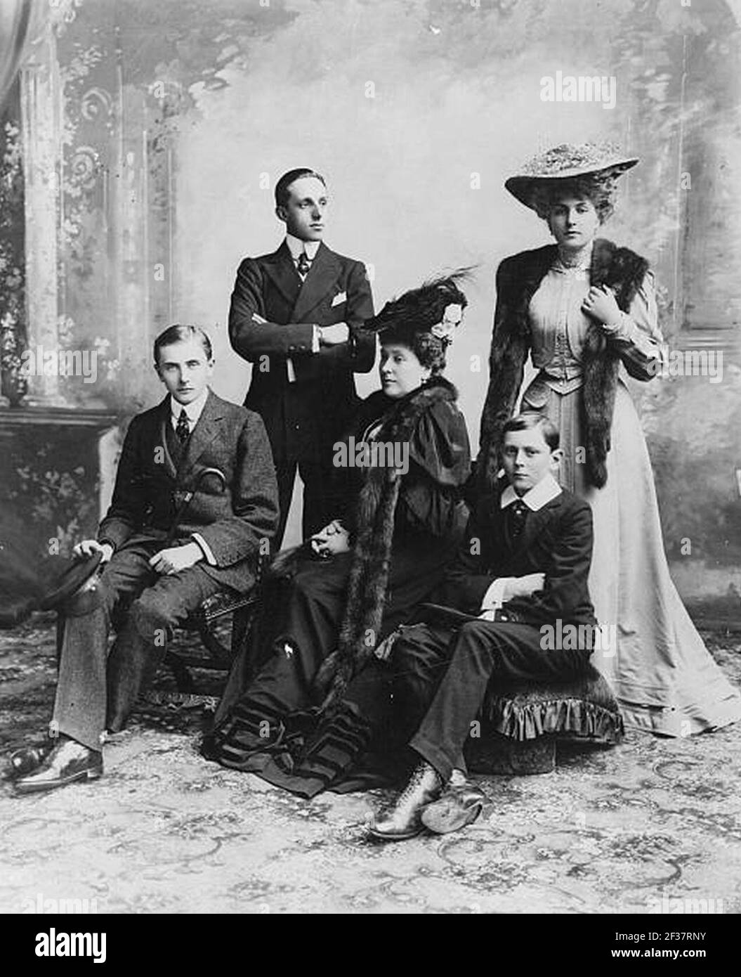 Princess Beatrice with her children and son-in-law Stock Photo - Alamy