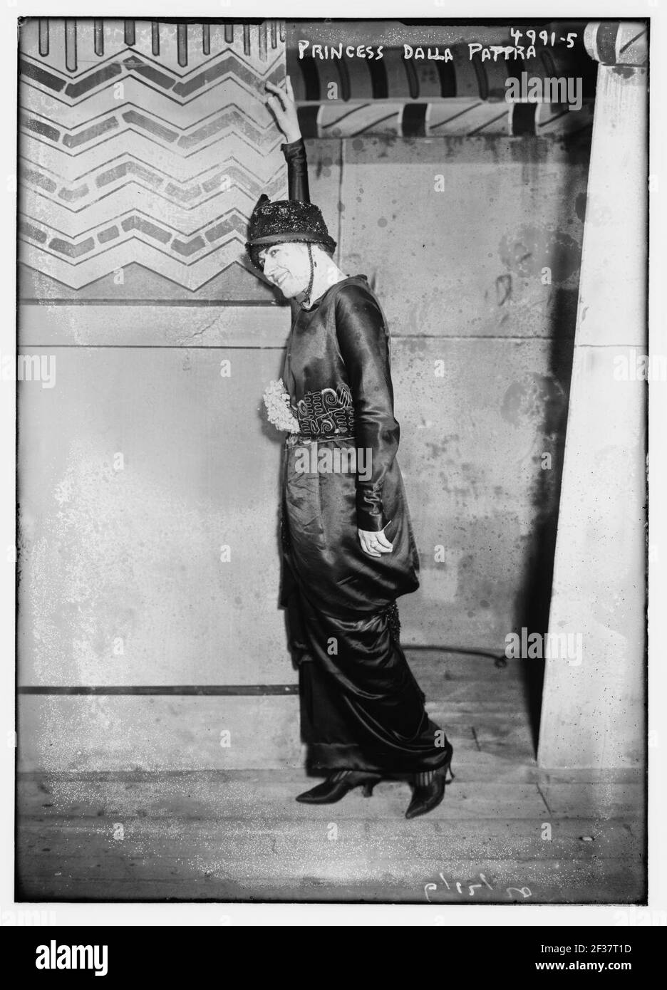 Princess dalla pattra hi-res stock photography and images - Alamy