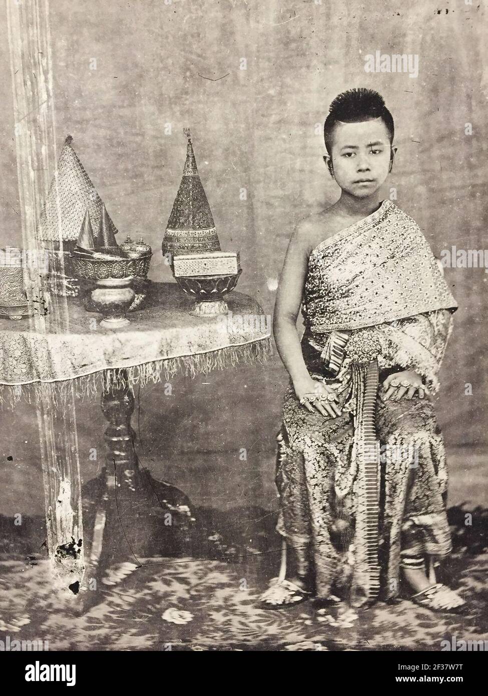 Princess Ying Yaowalak Akkharatchasuda Stock Photo - Alamy