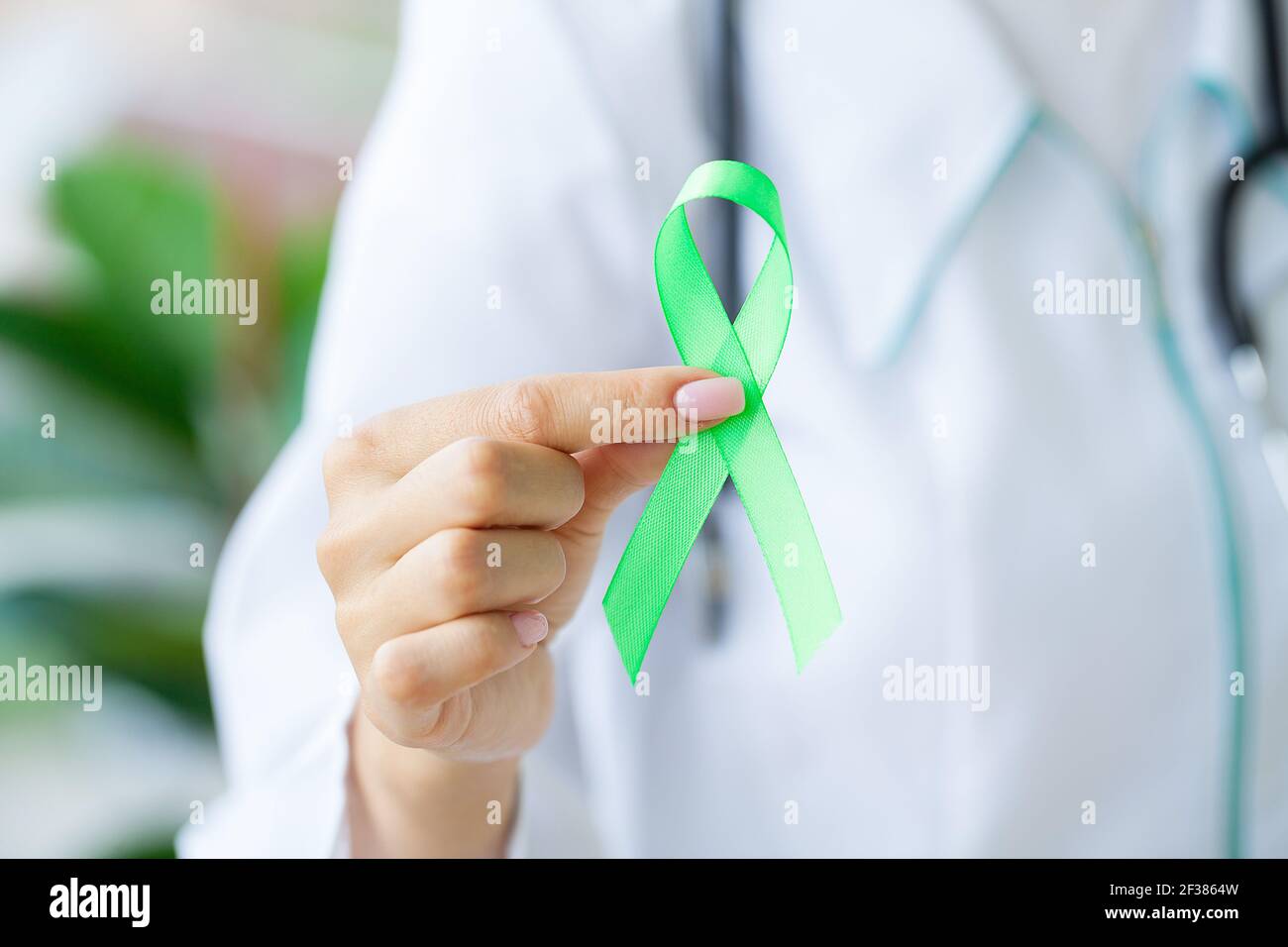 Lymph support hi-res stock photography and images - Alamy