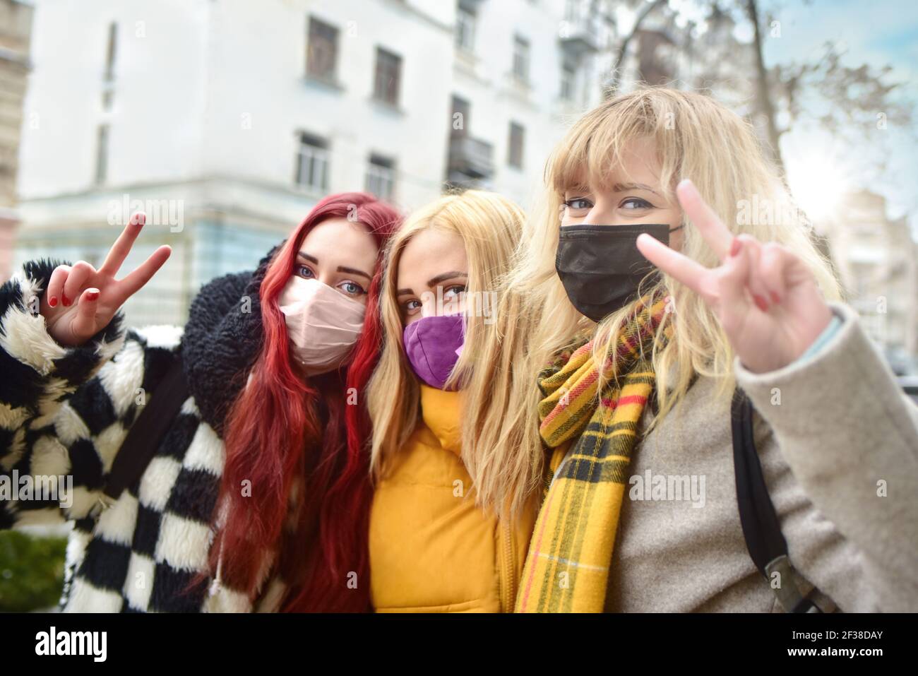 Girl Peace Sign Tumblr