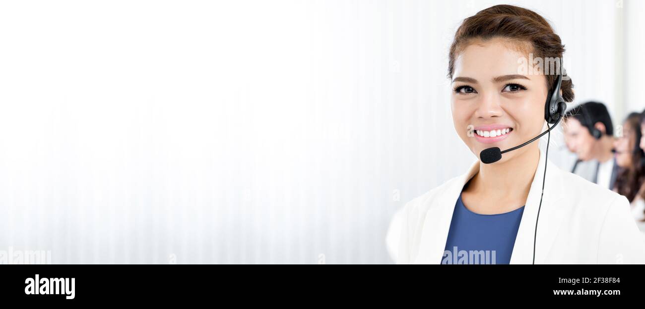 Empty call center hi-res stock photography and images - Alamy