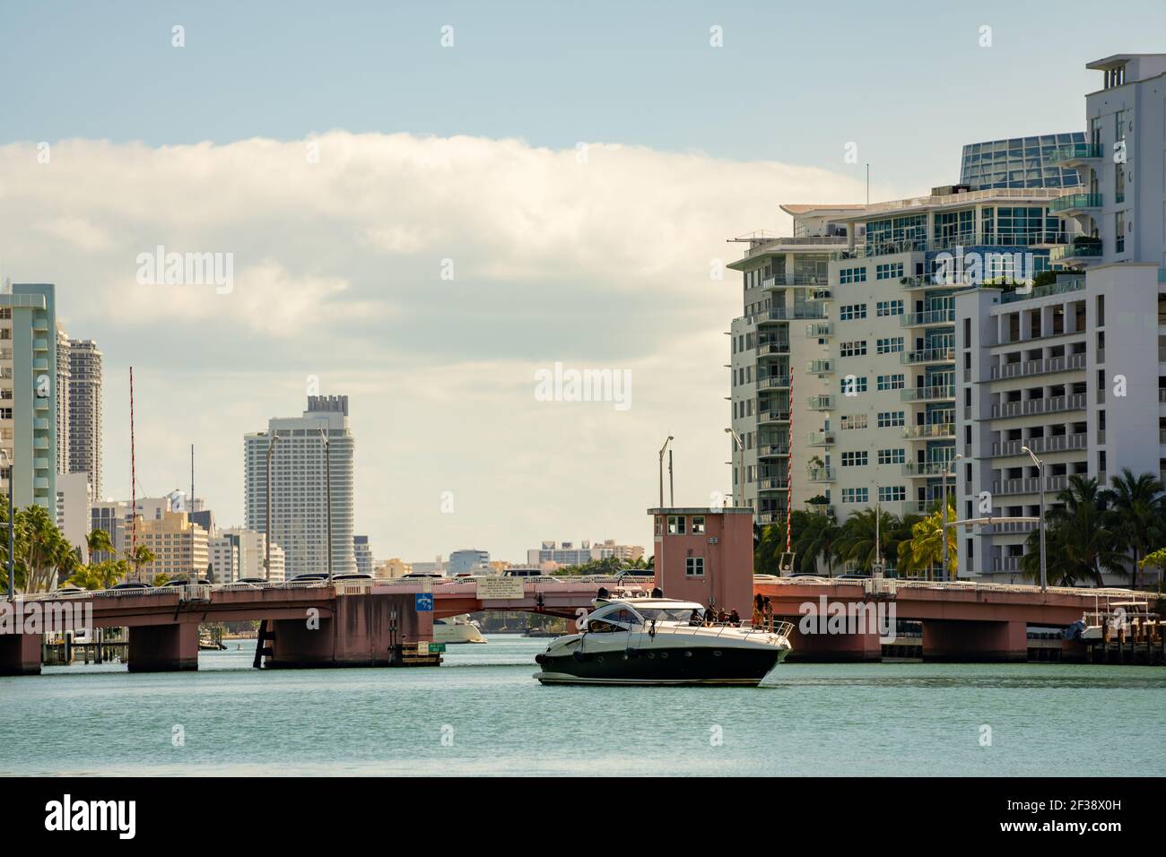 Party on a boat hi-res stock photography and images - Alamy