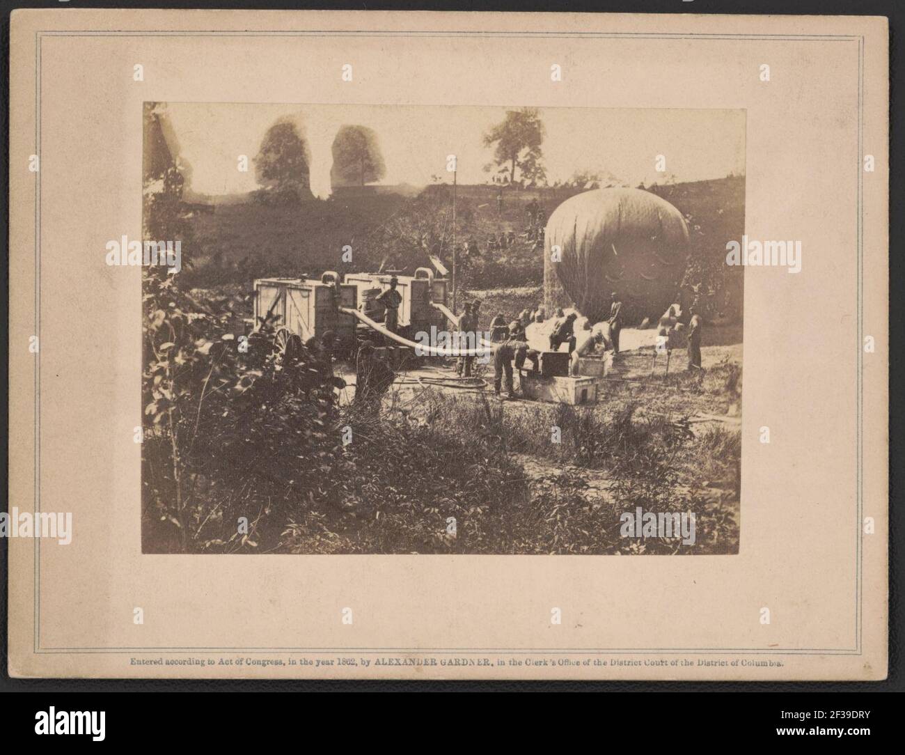 Professor Lowe inflating Balloon Intrepid to reconnoiter Battle of Fair ...