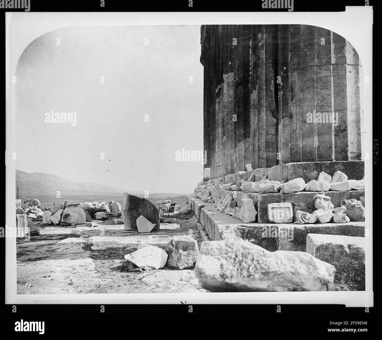 Stylobate hi-res stock photography and images - Alamy