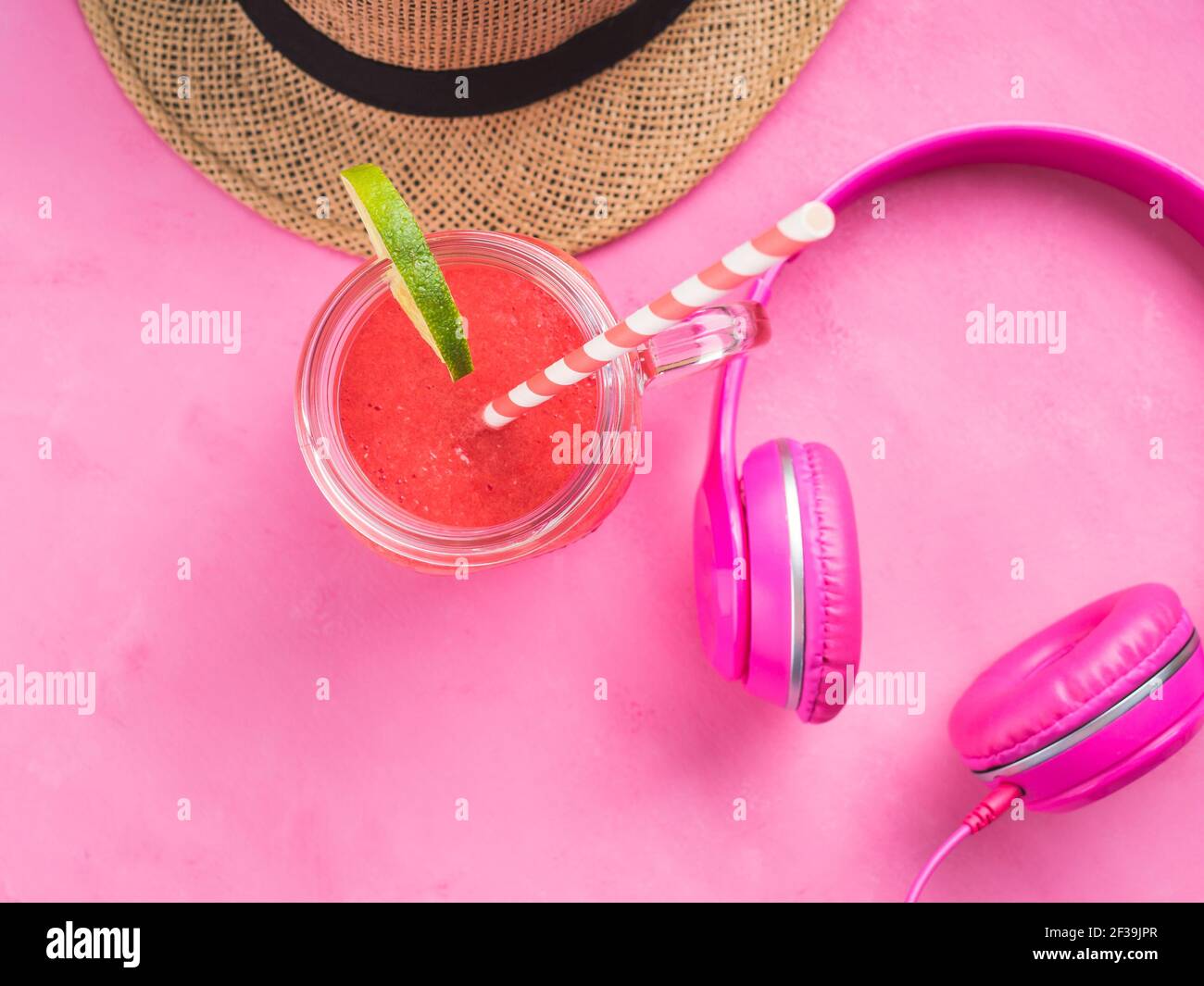 Watermelon headphones hi-res stock photography and images - Alamy