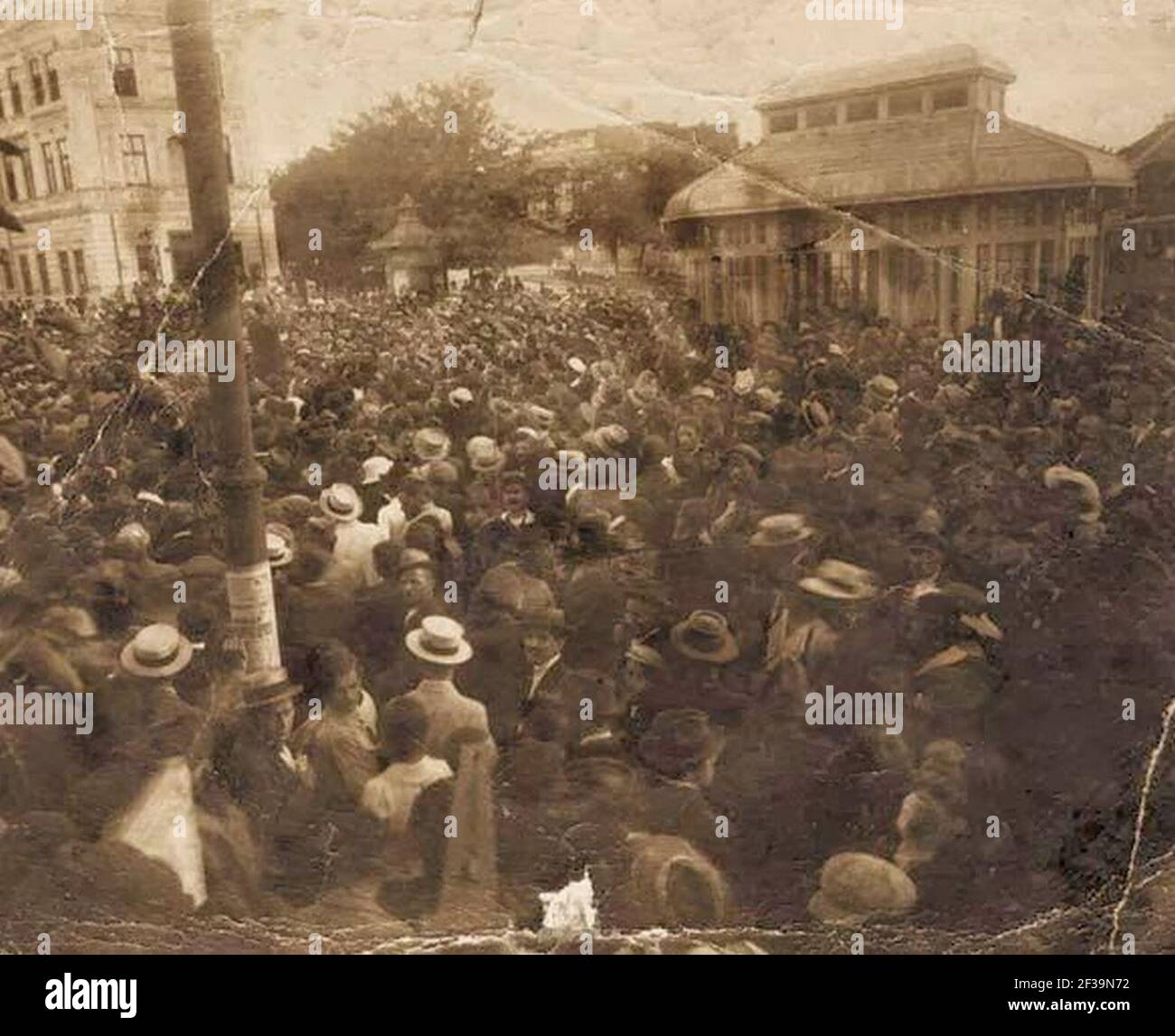 Protest u Beogradu protiv Obznane 1920 Stock Photo - Alamy