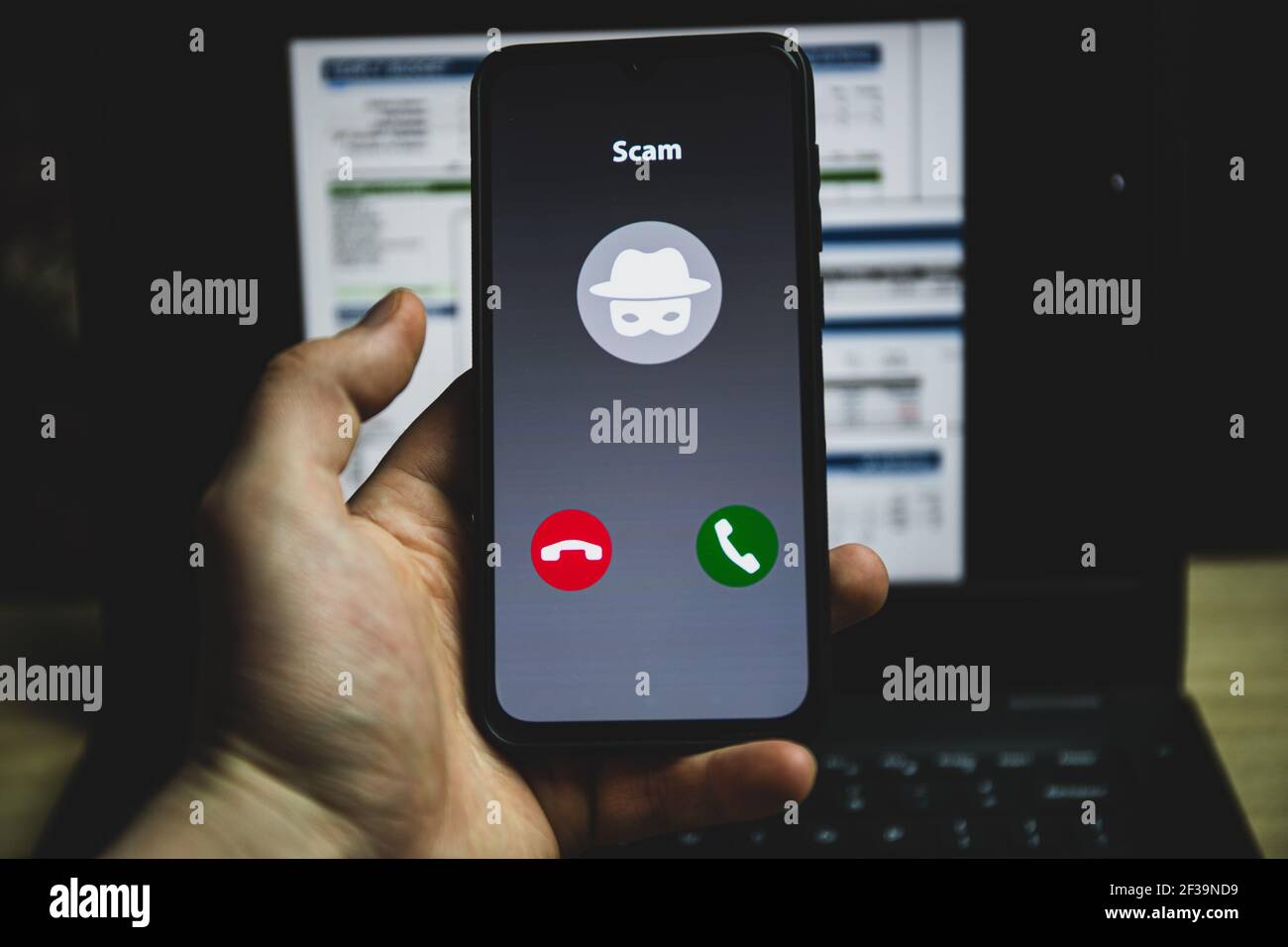 Incoming call from Scammer. Online scam on phone Stock Photo - Alamy
