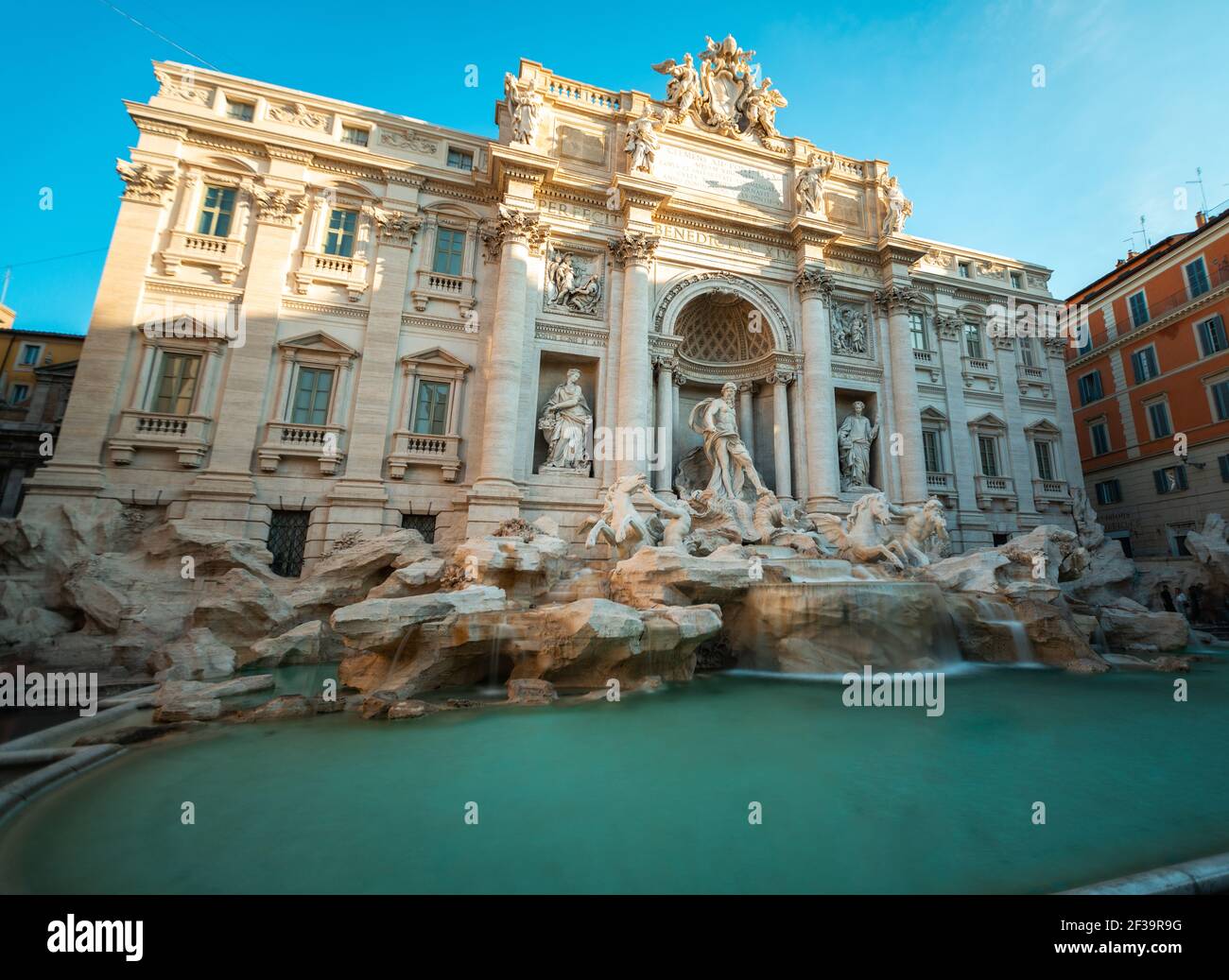 Trevi fountain images hi-res stock photography and images - Alamy