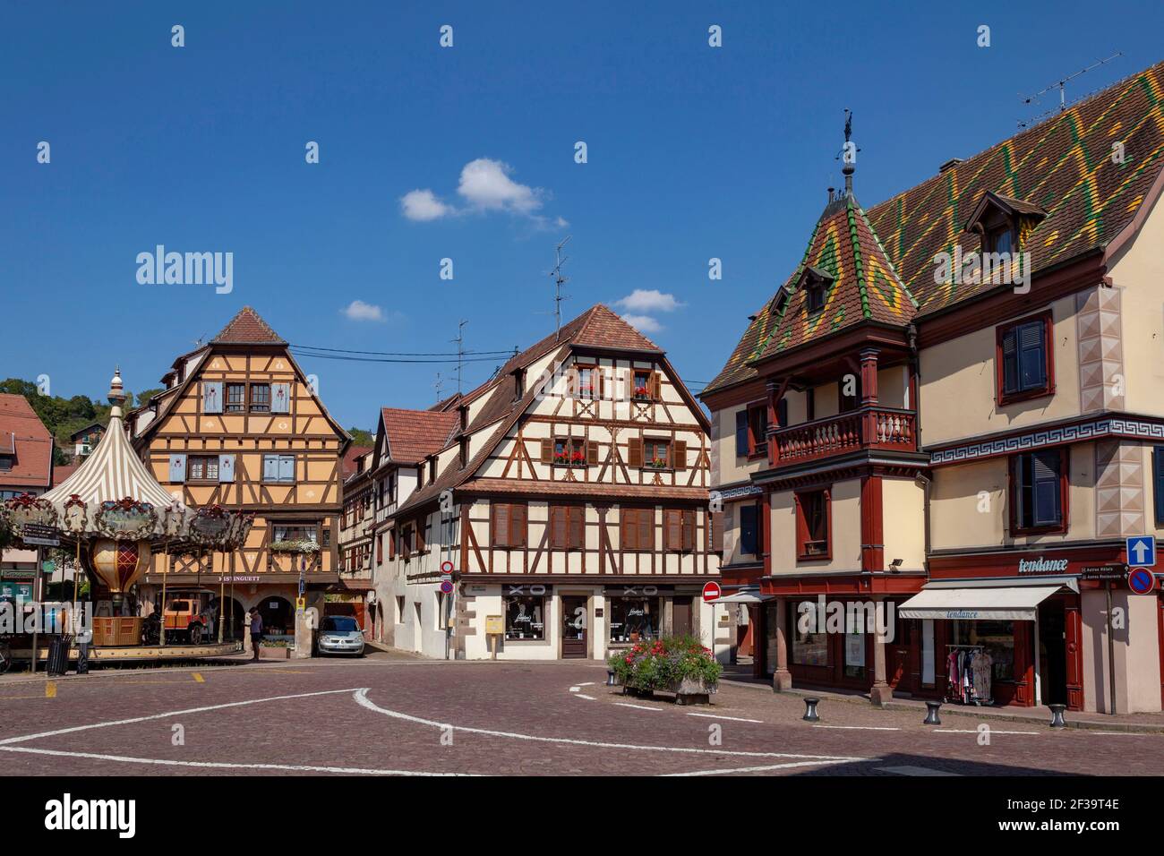 Obernai (north-eastern France): facades of traditional Alsatian half ...