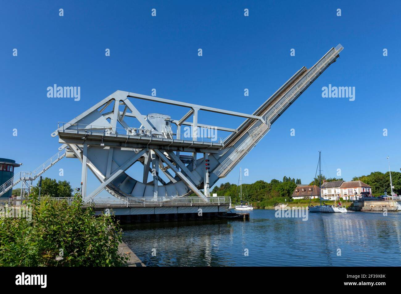 Battle of caen wwii hi-res stock photography and images - Alamy