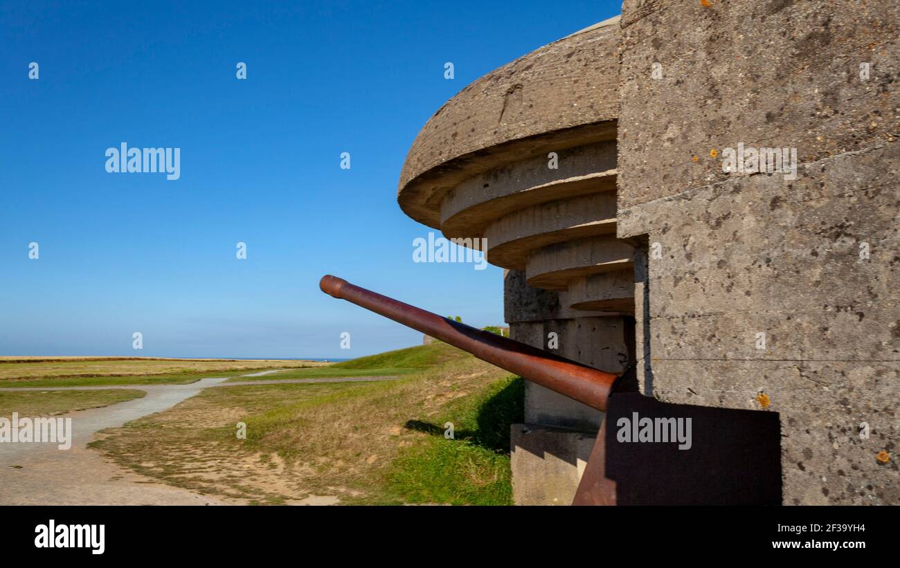 Longues-sur-Mer (Normandy, north-western France): World War II German ...