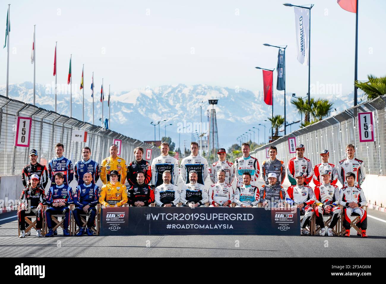Drivers family picture on the starting grid during the 2019 FIA WTCR ...