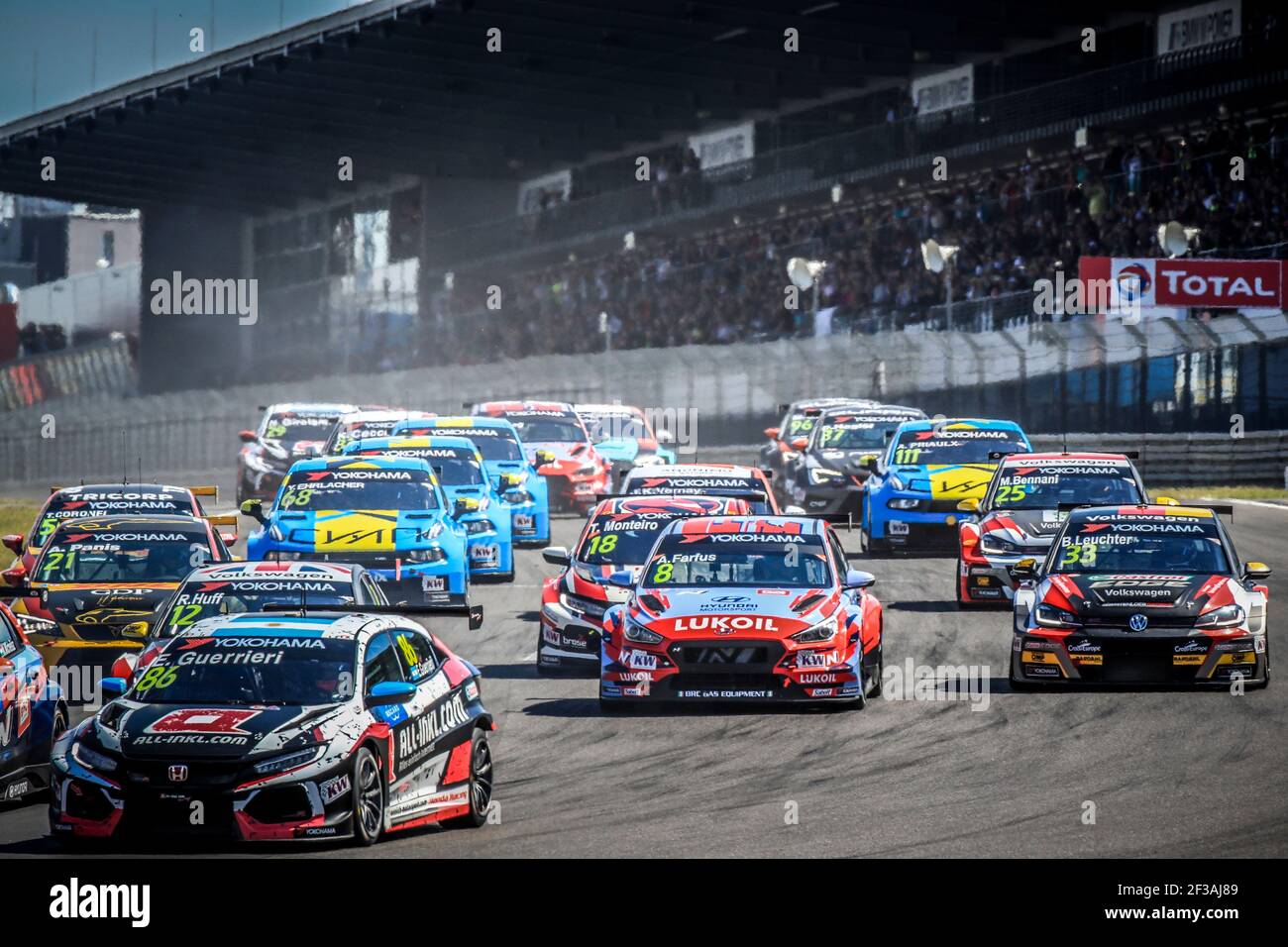 08 FARFUS Augusto, (BRA), BRC Hyundai N Lukoil Racing Team, Hyundai i30 ...