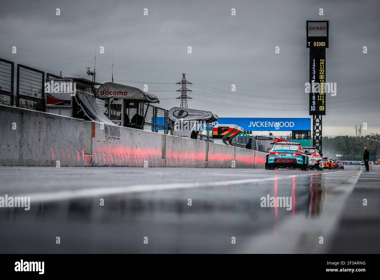 52 SHEDDEN Gordon, (GRB), Leopard Racing Team Audi Sport, Audi RS3 LMS ...