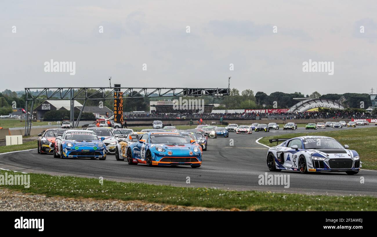 depart start course 1 GT4, 42 GUIVERT Gregory (fra), MICHAL Fabien (fra ...