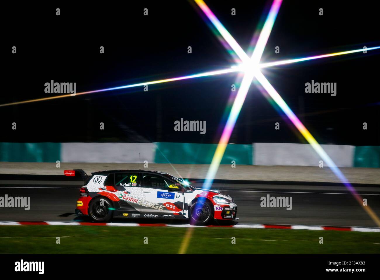12 HUFF Rob, (GRB), SLR VW Motorsport, Volkswagen Golf Gti TCR, action ...