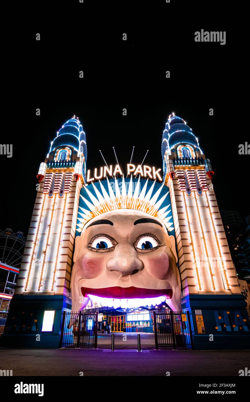 Sydney harbour from luna park hi-res stock photography and images - Alamy