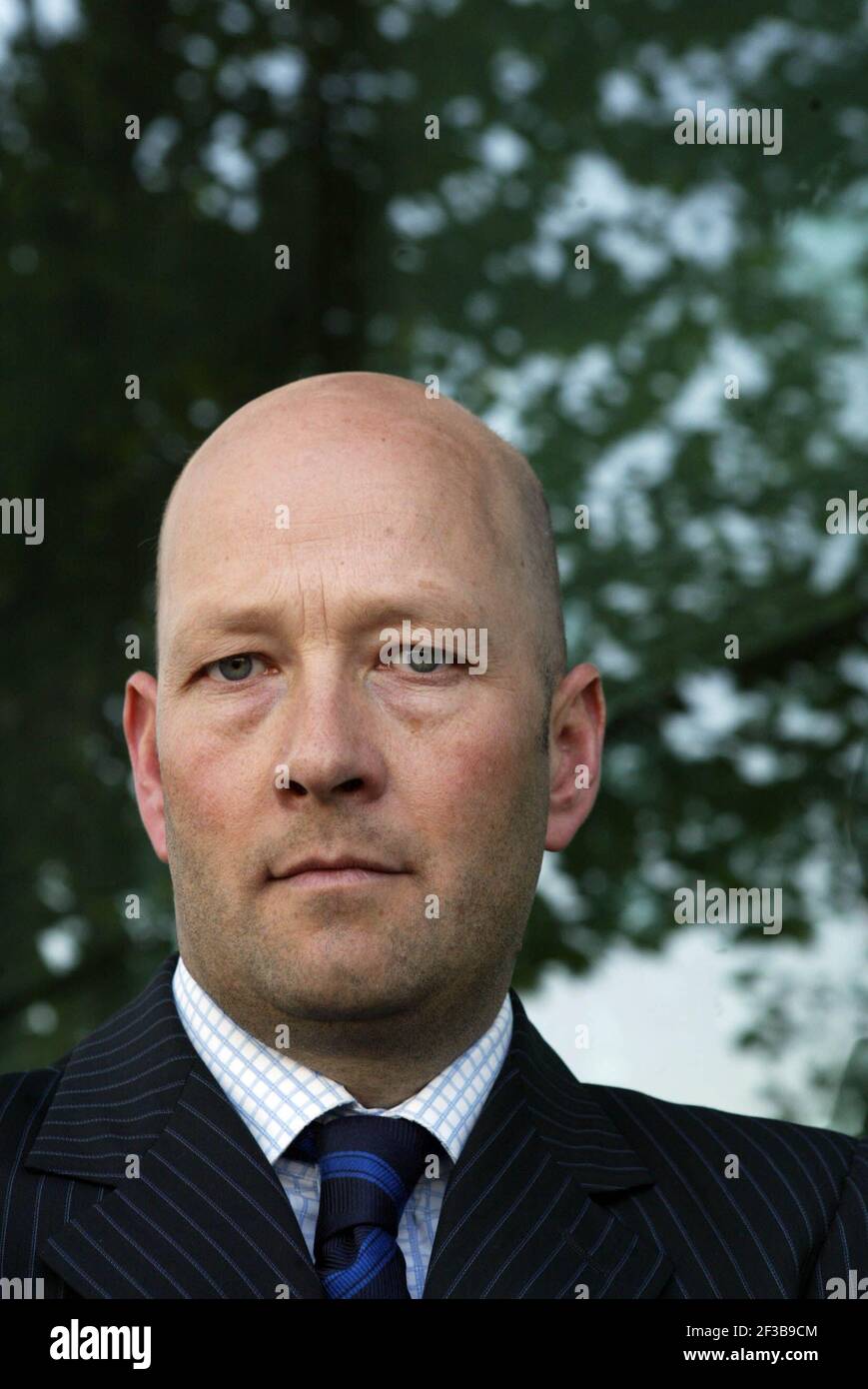 James Bainbridge ....Eye Surgeon pic David Sandison Stock Photo - Alamy