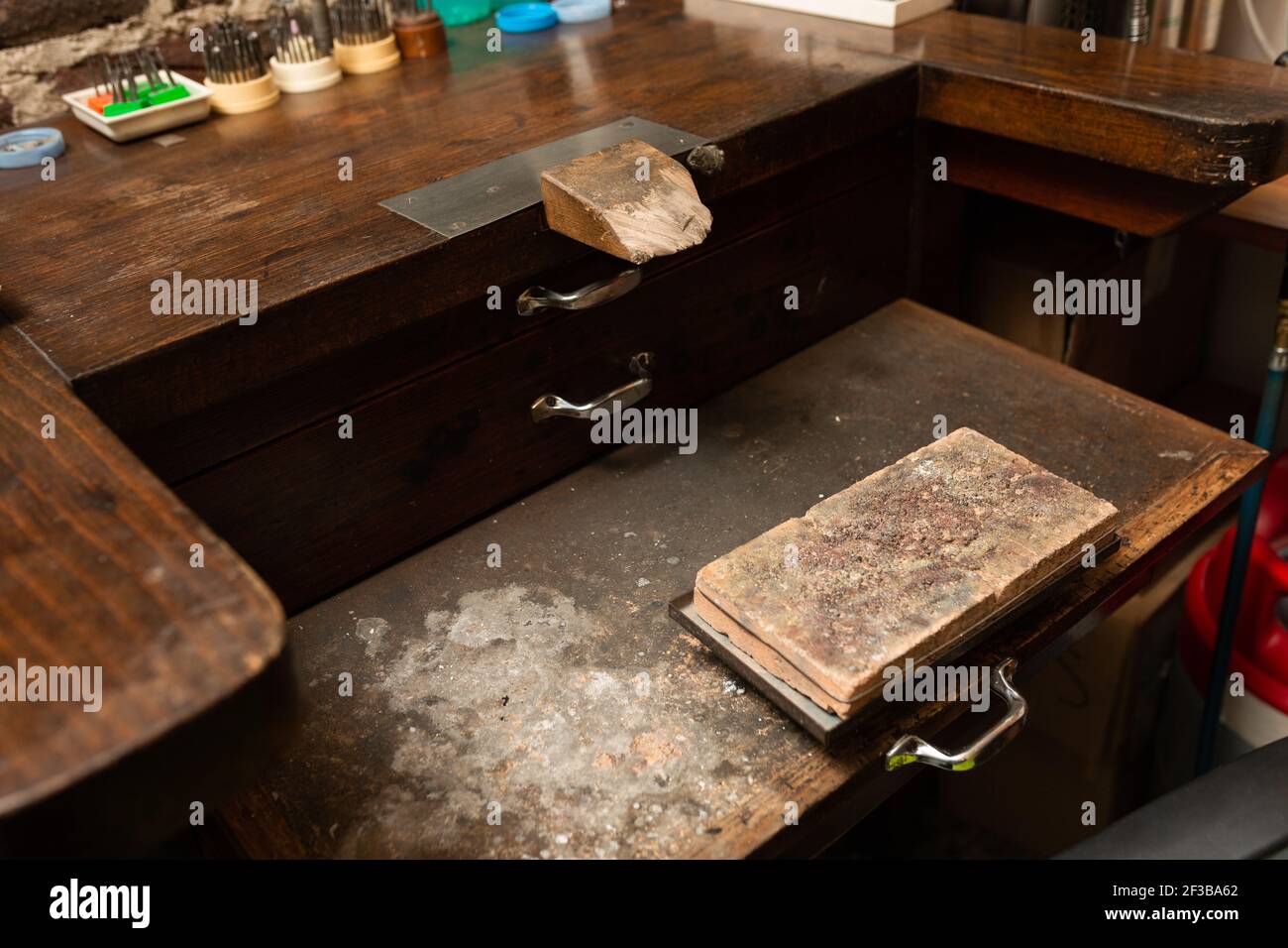 Jeweler tools hi-res stock photography and images - Alamy