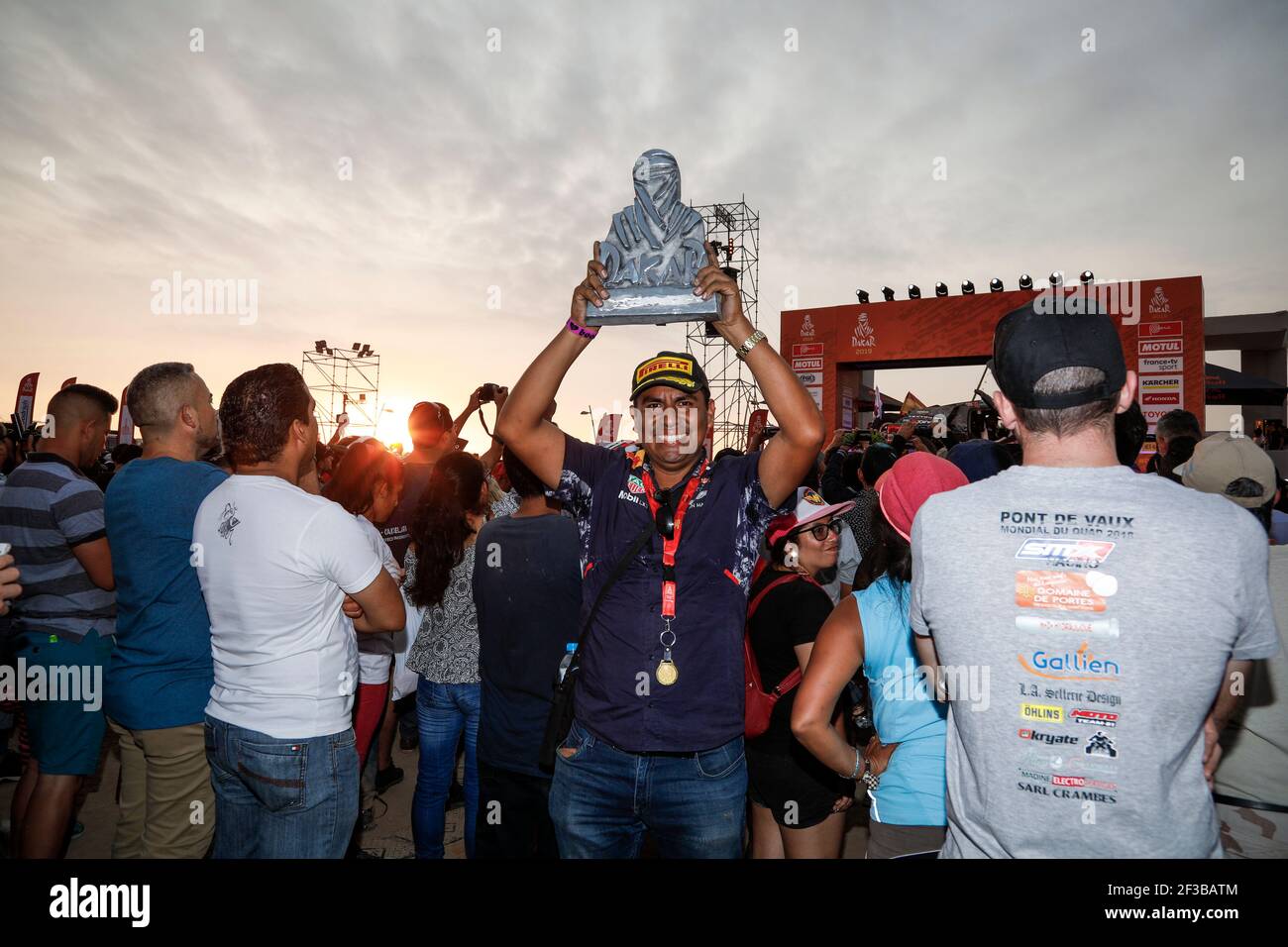 A fan with the Dakar trophy during the Dakar 2019, Start Podium, Podium ...