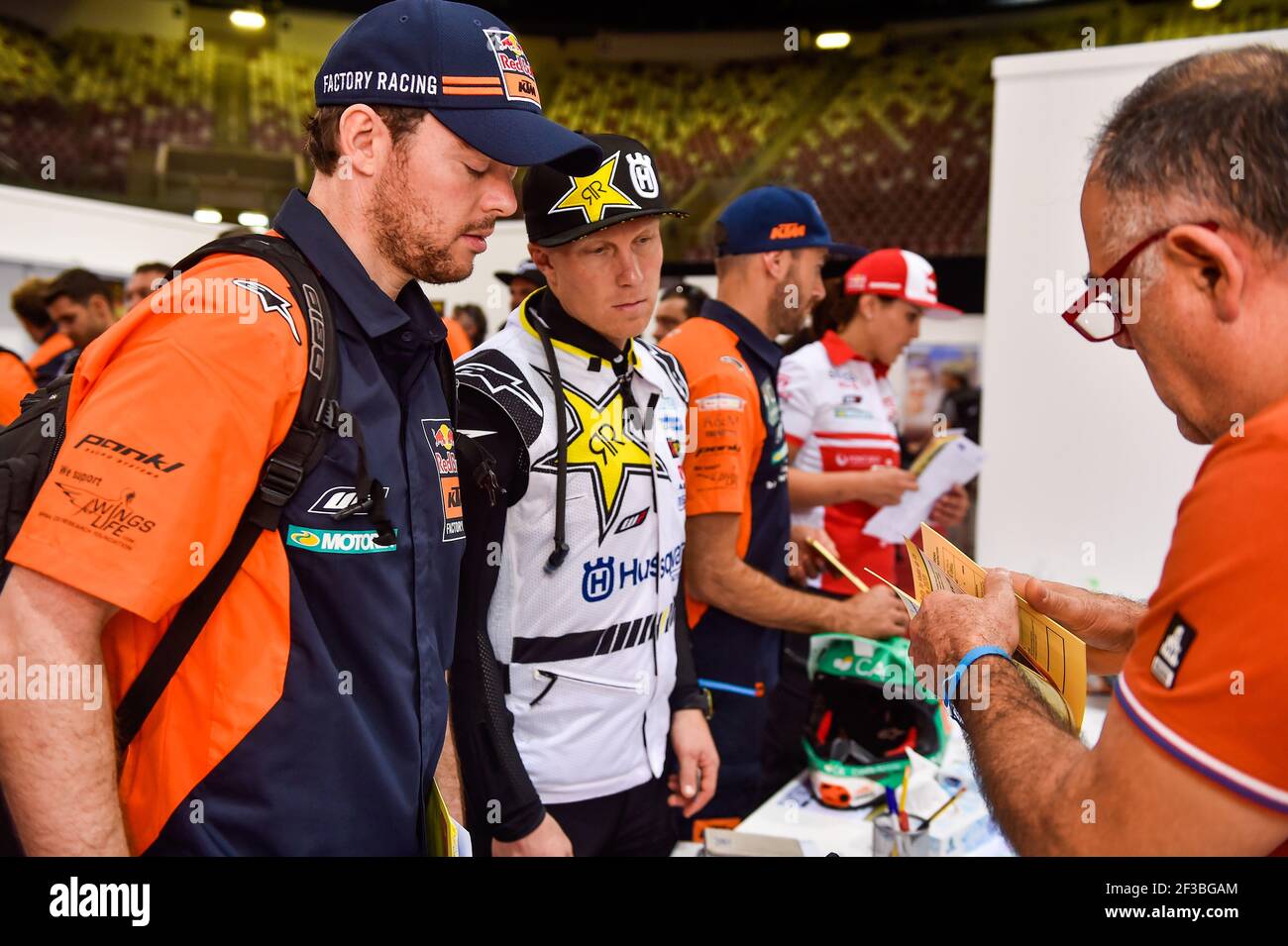 Moto for short hi-res stock photography and images - Alamy