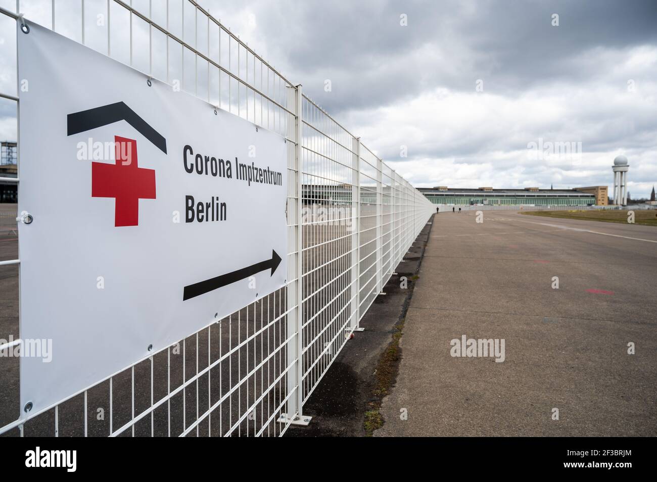 Berlin, Germany. 16th Mar, 2021. Vaccinations with Astrazeneca's Corona ...