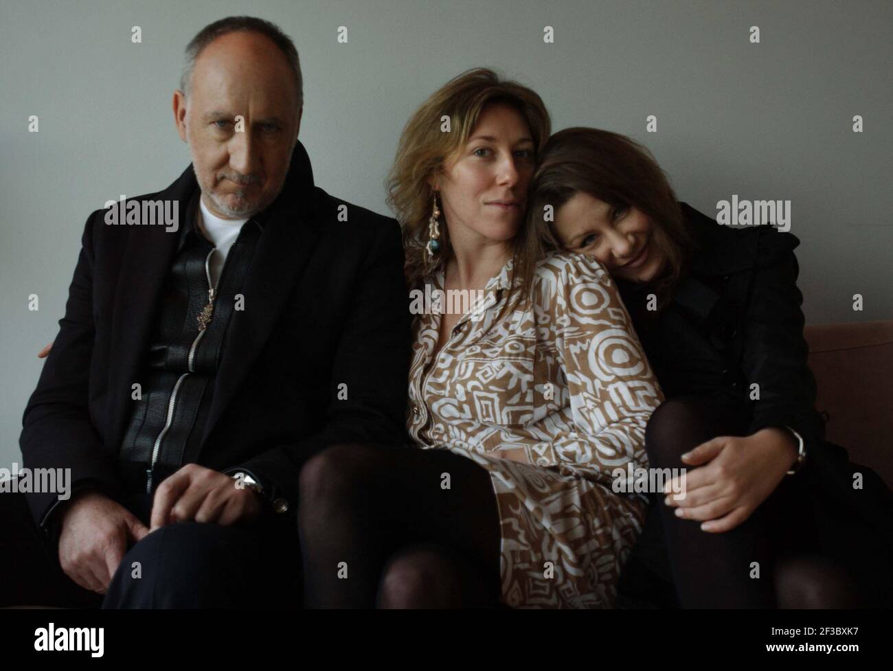 PETE TOWNSEND AND RACHEL FULLER (R) credit Tom Pilston Stock Photo - Alamy